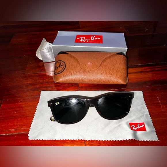 Ray-Ban | Accessories | Ray Ban New Wayfarer | Poshmark